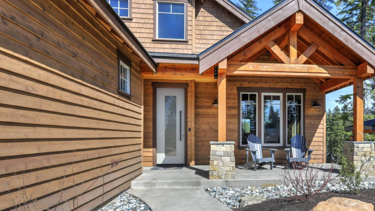 Usi de lux pentru exterior cu design uimitor, la comanda | Pirnar.ro